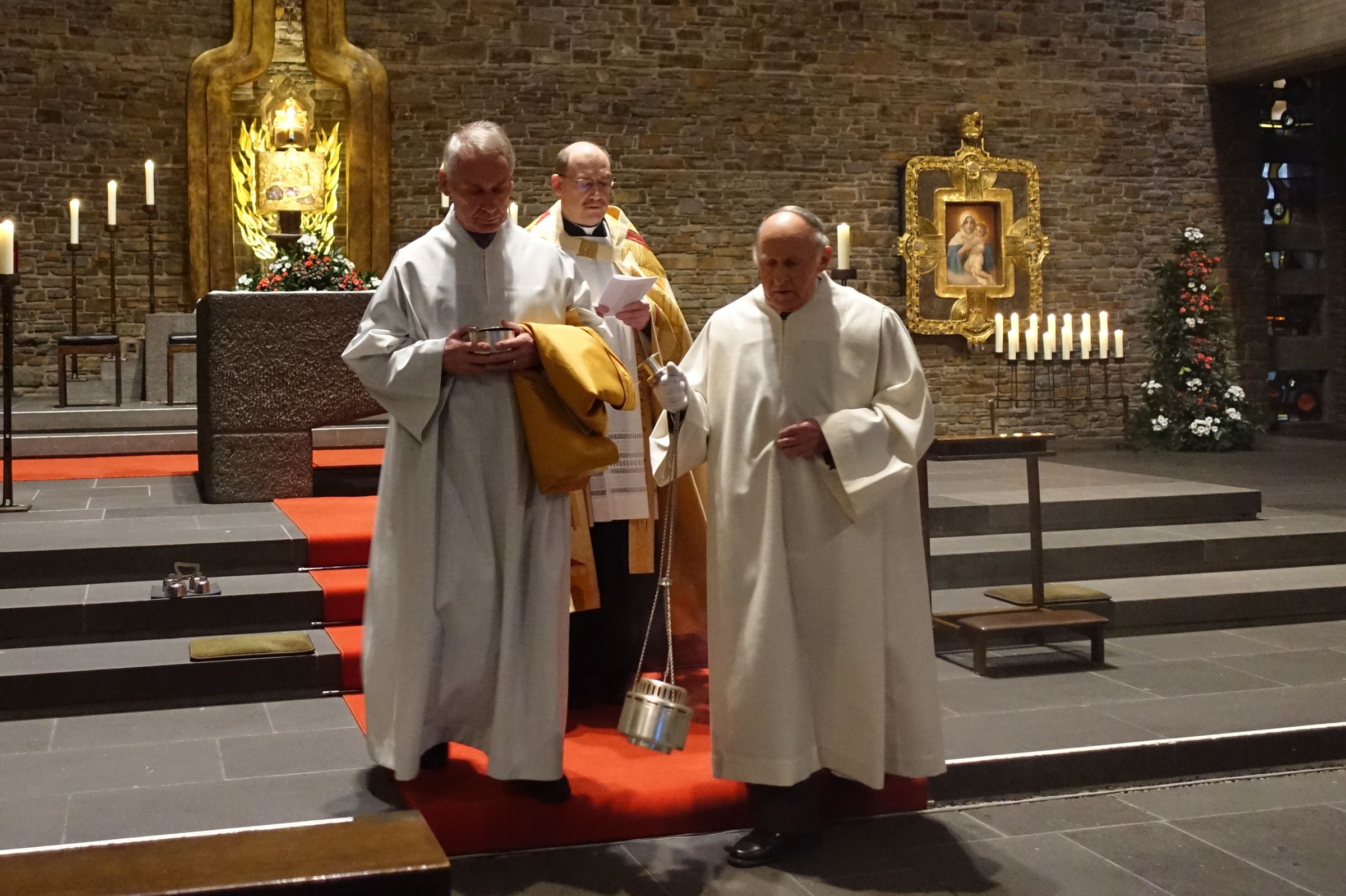 Brother Jacob goes first! - Schönstätter Marienschwestern